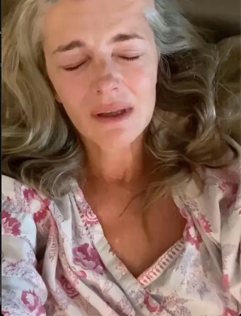 Aşkı yeniden buldu ama gözyaşları dinmiyor… Ünlü model hala 5 yıl önce ...