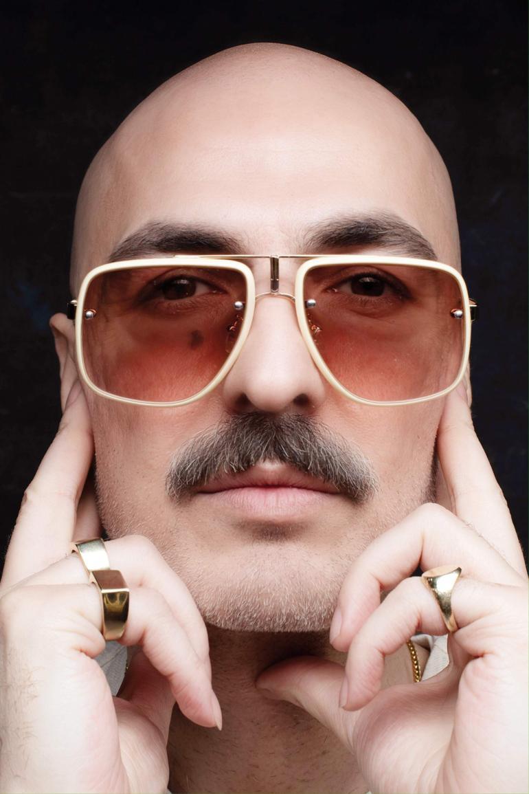 ‘Aşk ne yapar ne eder, bir yolunu bulur’ - Magazin Haberleri