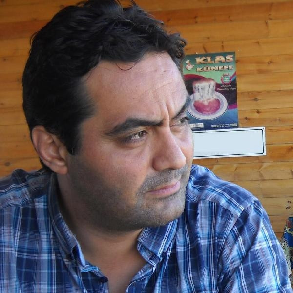 Kırıkkale Haberleri - Tiyatro yazarı ve sporcu Yiğit Tunç yaşamını ...