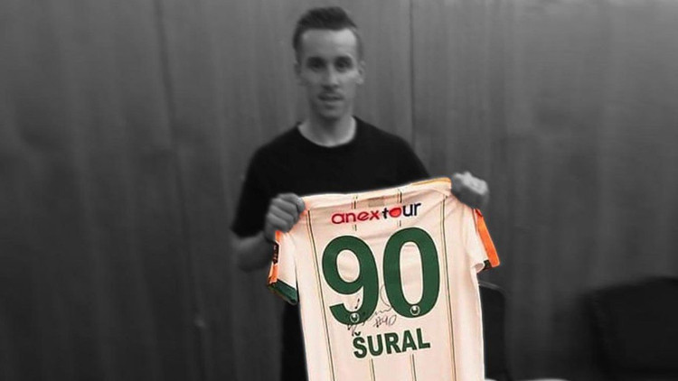 Alanyaspor'dan alkışlanacak hareket! Josef Sural'ın... - Futbol Haberleri