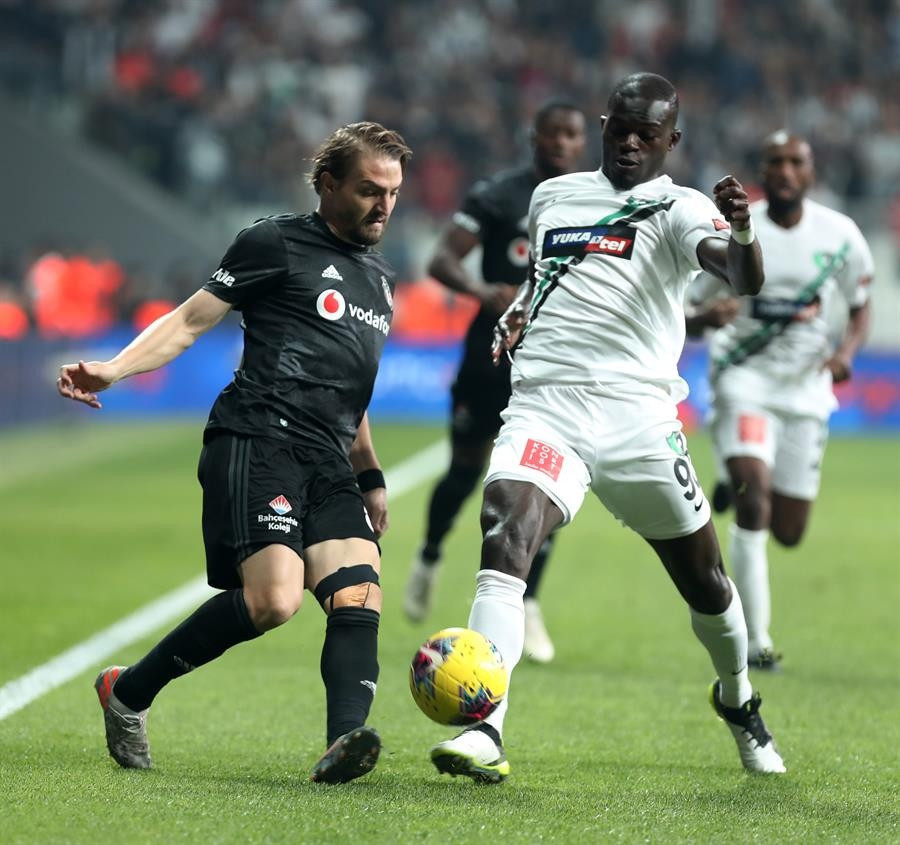 Caner Erkin, Abdullah Avcı'nın kararını beğenmedi! - Futbol Haberleri