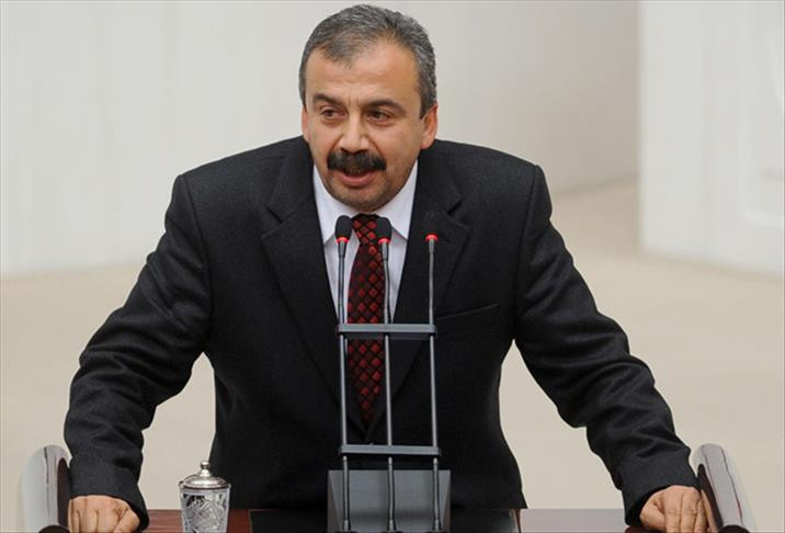 Sırrı Süreyya Önder Meclis Başkanı mı? Tedavi süreci devam ediyor ...