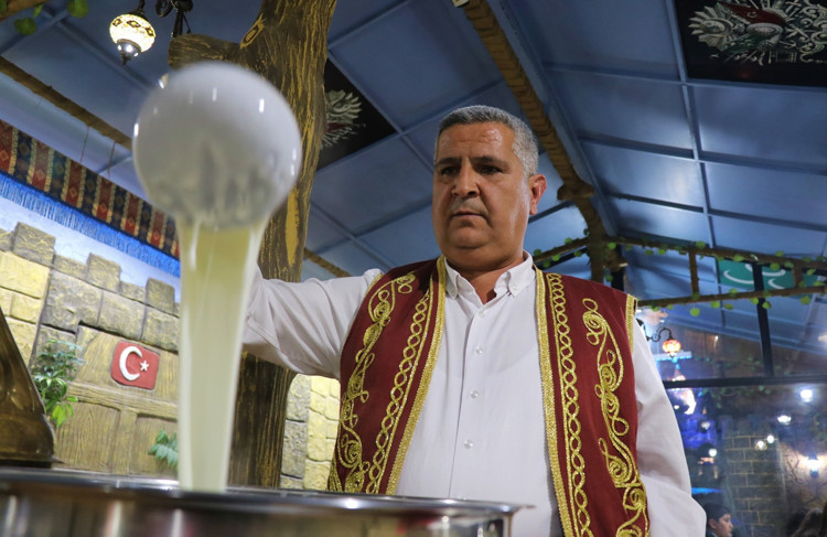 Toroslar'ın yabani orkidesinden hazırlanan Bucak salebine ilgi artıyor ...