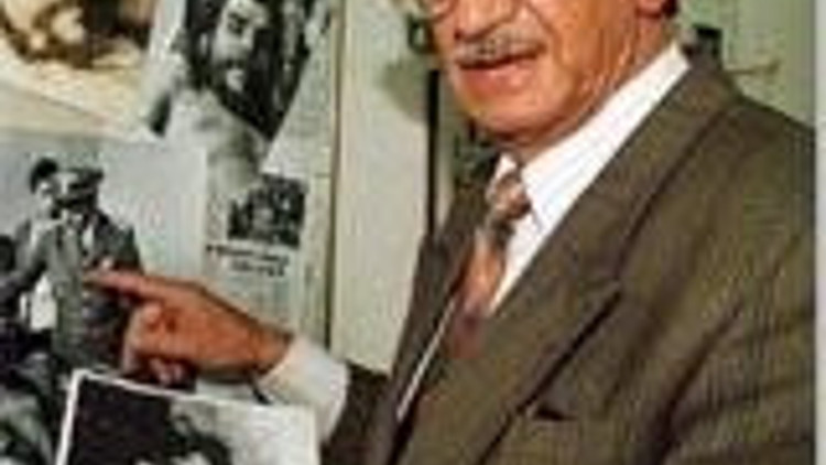 Ünlü fotoğrafçı Alborta öldü - Son Dakika Haberleri