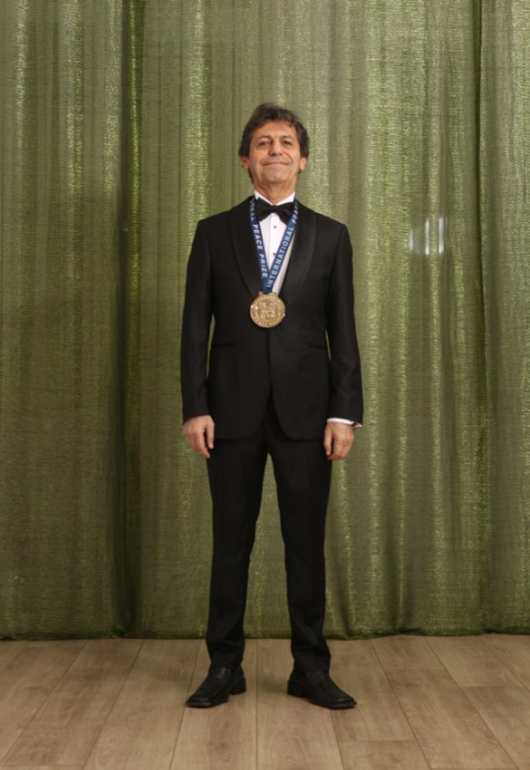 İzmir Haberleri - Manaf'a 2025 Yılı International Peace Prize ödülü ...