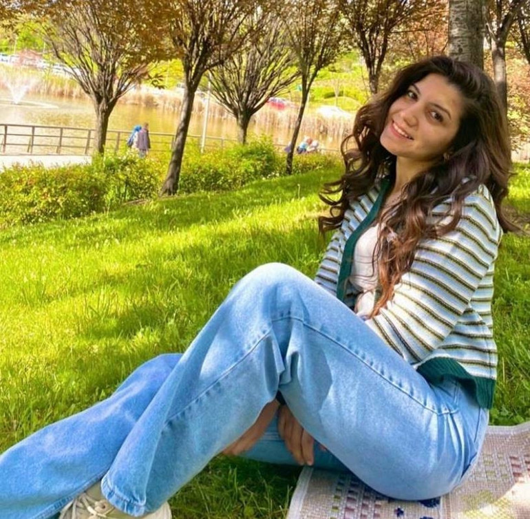 Devrilen pano genç kadını hayattan koparmıştı! 8 belediye personeli ...