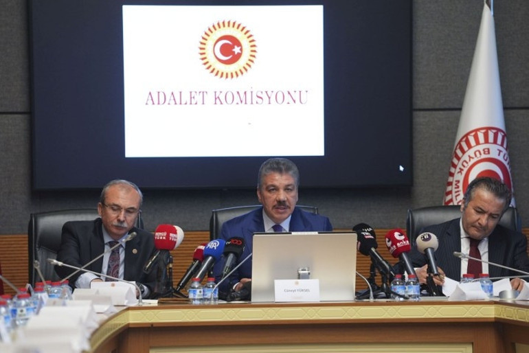 12. Yargı Paketi! AK Parti İstanbul Milletvekili Nurettin Alan: Reform ...
